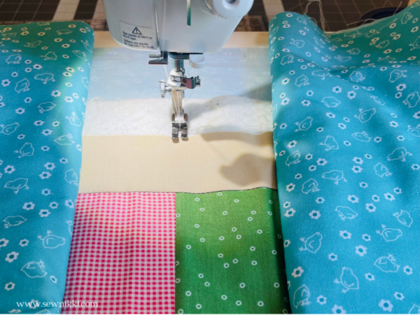 How To Sew A Quilt Together - Quilting For Beginners - Sew Nikki