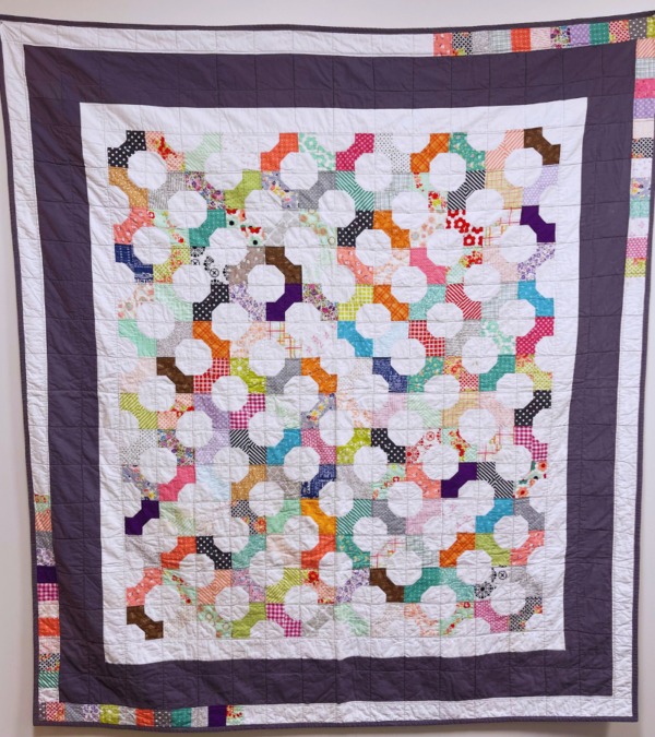 Free Bow Tie Quilt Pattern - Rose's Quilt - Sew Nikki
