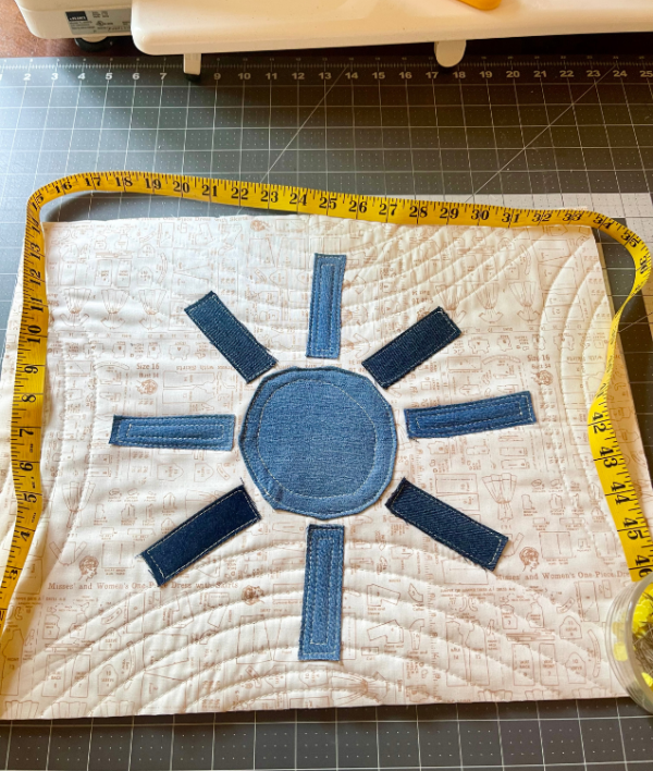 How to Make DIY Sewing Machine Cover (Free Pattern) - Sew Nikki