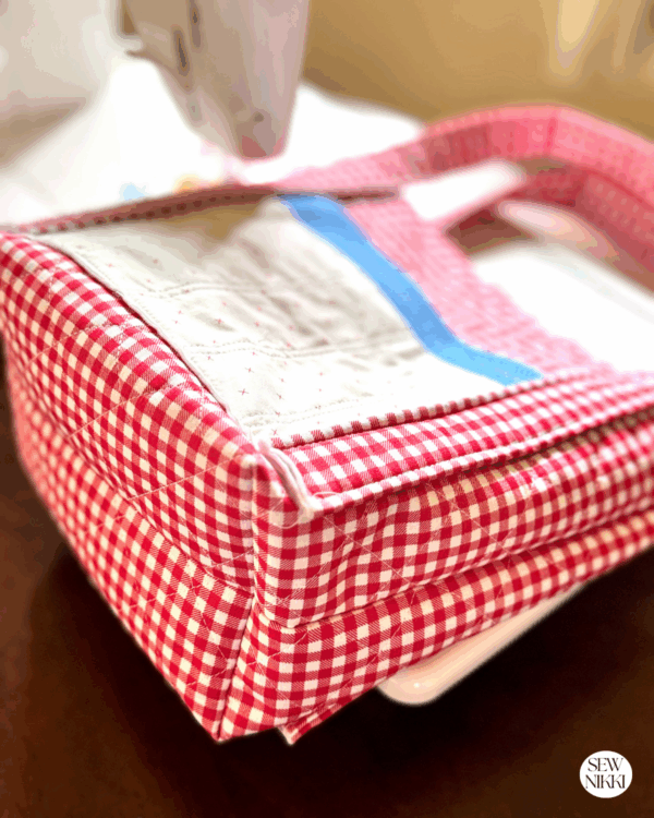 How to Sew a Tote Bag With Flat Bottom- Three Ways